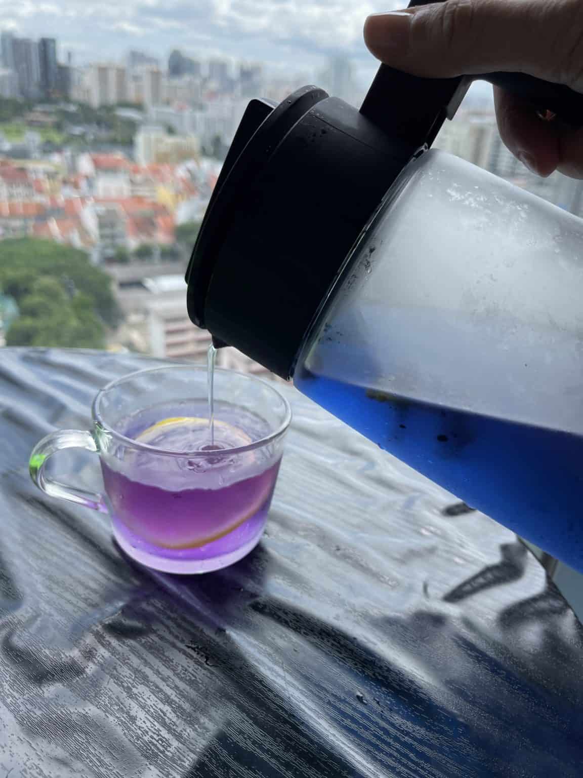 Cold Brew Butterfly Pea Tea (Great Blue Pea Water) 冷泡蝶豆花茶 - My Wok Life ...