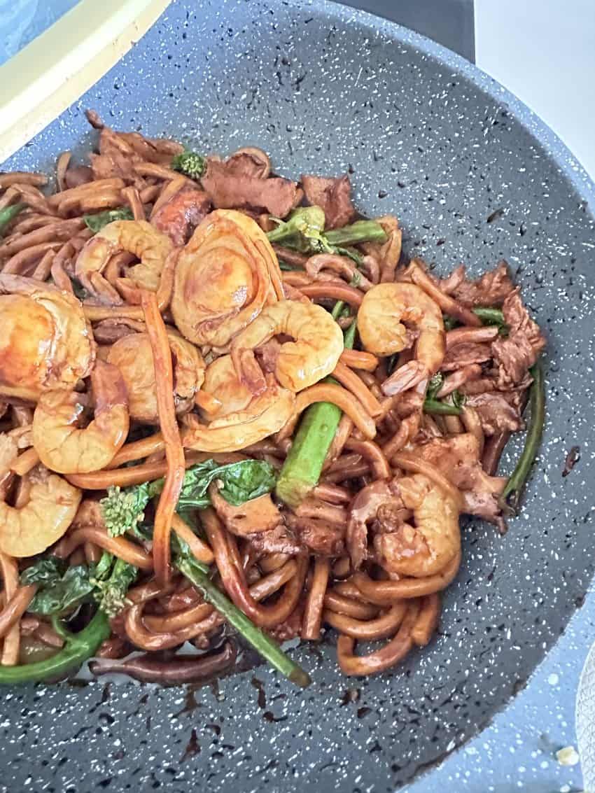 KL-Style Hokkien Mee With Wok Hei Recipe (有锅气的吉隆坡福建面) - My Wok Life ...