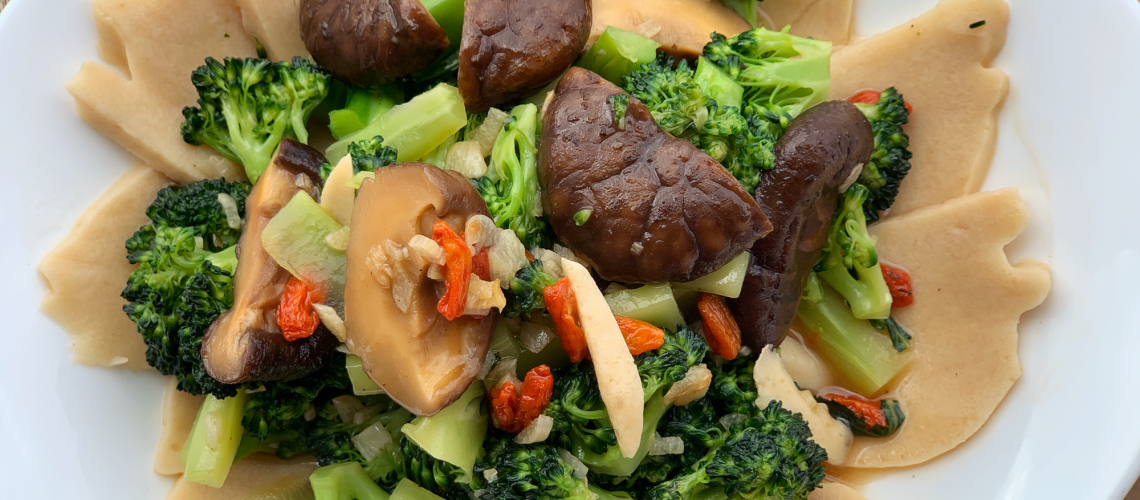 Stir-fried Broccoli with Vegetarian Mock Abalone – My Wok Life